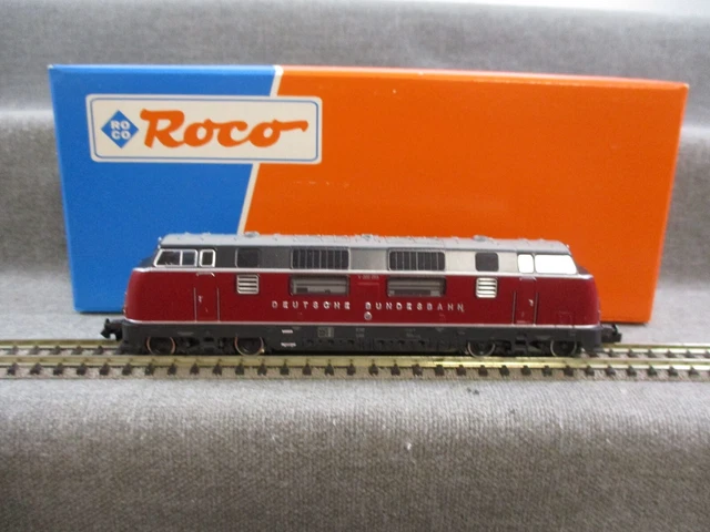 ROCO SPUR N 23257 Diesellok BR V 200 055 der DB Analog DC in OVP V235 ...
