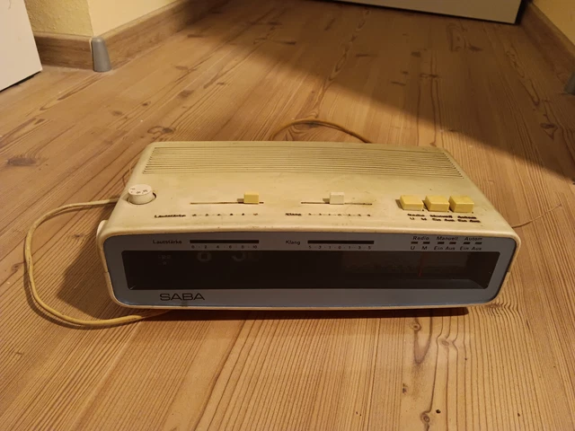 SABA RADIOWECKER ELECTRONIC clock, mit Kissenlautsprecher. EUR 49,00 ...