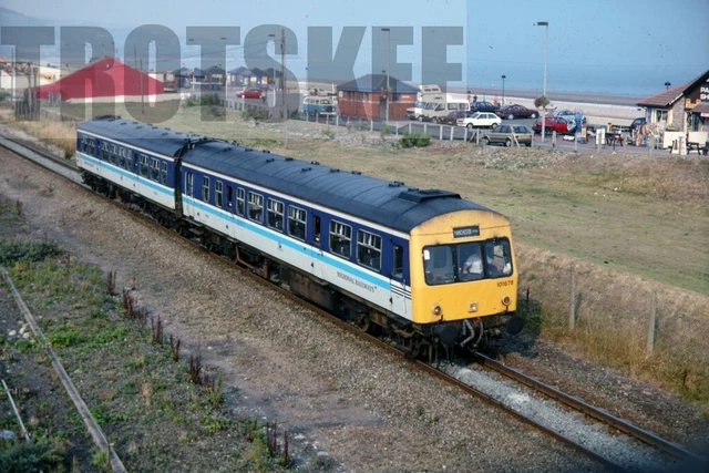 35MM SLIDE BR British Rail DMU Class 101 101687 Abergele 1995 Orig £4. ...