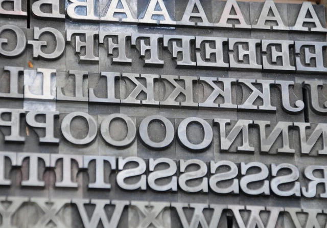 POLICE DE CARACTÈRES CLARENDON c48 plomb lettres typographie imprimerie ...