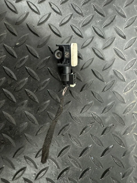 MERCEDES CLA W117 Front Crash Impact Sensor A1668210151 £12.00 ...