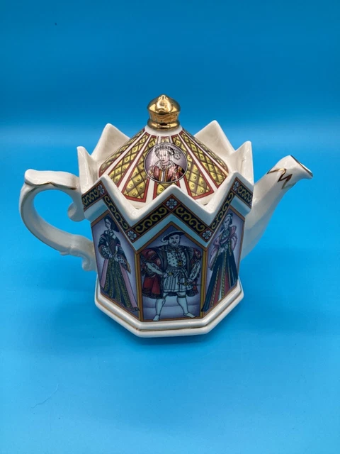 VINTAGE SADLER TEAPOT 4440 King Henry VIII And His Six Wives Teapot ...
