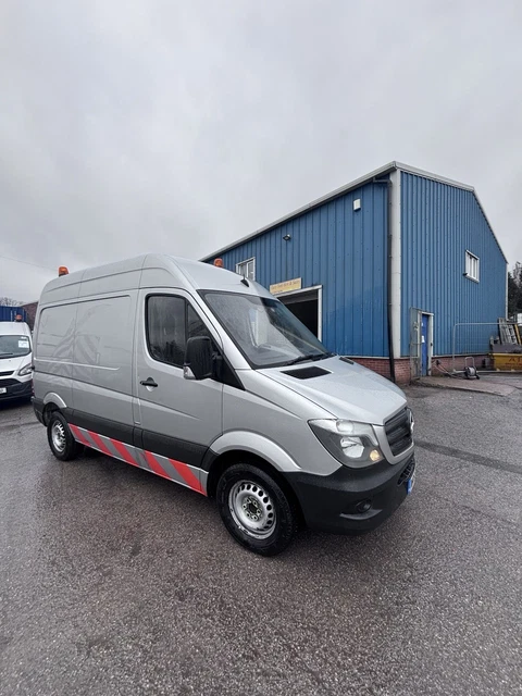 MERCEDES SPRINTER SWB 313 Cdi Mobile Workshop/Night Heater/110V Power ...