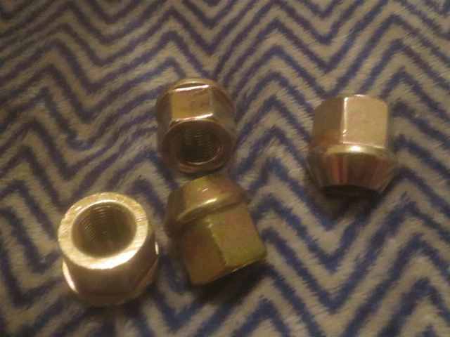 NOS FORD F0TZ-1012-A Écrou Lot De 4 Neuf Véritable Ford EUR 6,65 ...