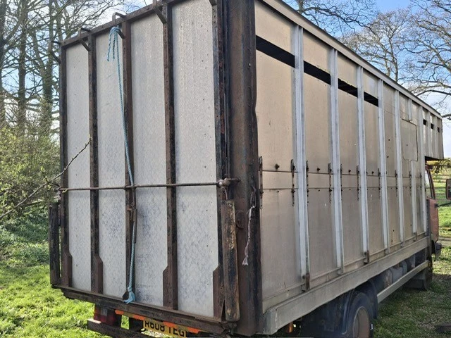 LIVESTOCK BOX - CATTLE BOX - TRANSPORT 5Mtrs by 2.2mtrs good condition ...