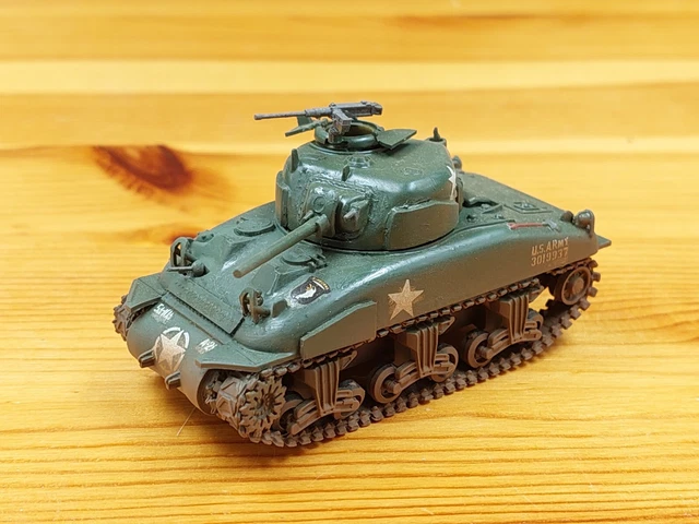 US MED. TANK M4 Composite Sherman 101st Airborne Division gebaut+bemalt ...