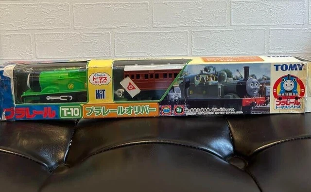 THOMAS & FRIENDS TOMY Plarail Trackmaster Oliver set completo motore ...