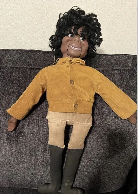 1973 LESTER DUMMY Famous Ventriloquist Doll - Willie Tyler Puppet £24. ...