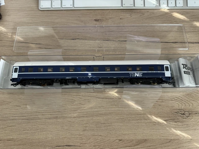 ROCO 44841 H0 Ten Sleeper DB Mint Condition IN Original Box £53.92 ...