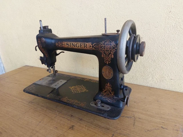ANTICA MACCHINA DA Per Cucire Singer Anni '30 Vintage Funzionante EUR ...