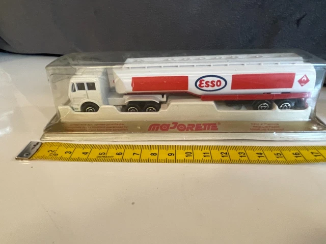 MAJORETTE 1/100 - camion citerne mercedes esso EUR 24,99 - PicClick FR