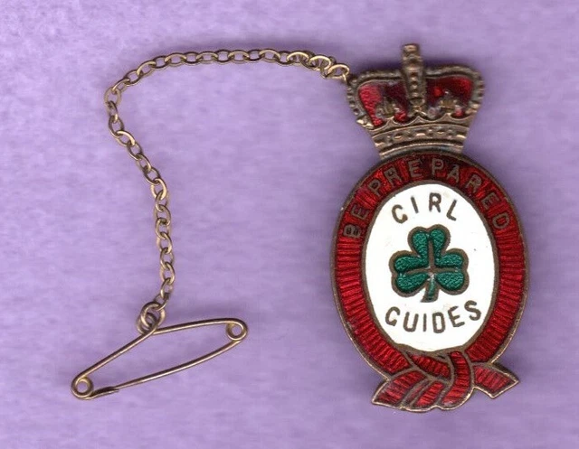 UK GIRLGUIDING/GIRL GUIDES - 1953-1968 Queens Guide metal badge ...