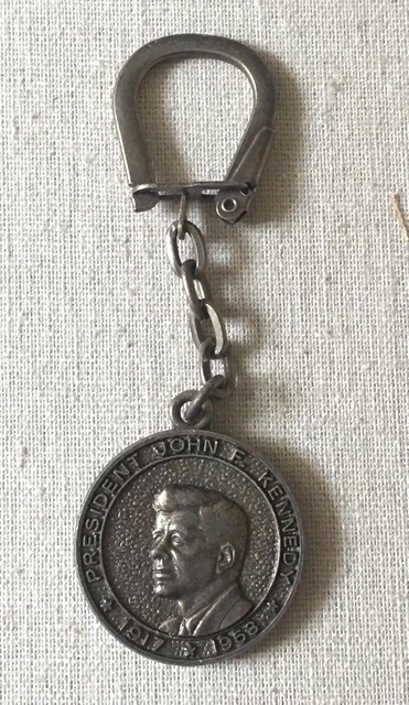 RARE 1972 PRESIDENT JOHN F. KENNEDY KTLA Commemorative Token Coin ...