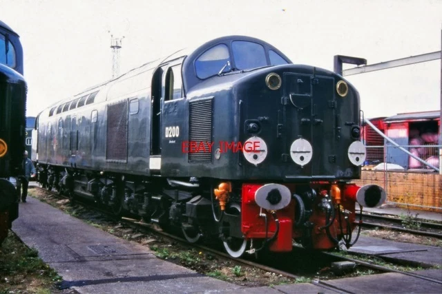 PHOTO DIESEL Loco No D200 On Display £1.85 - PicClick UK