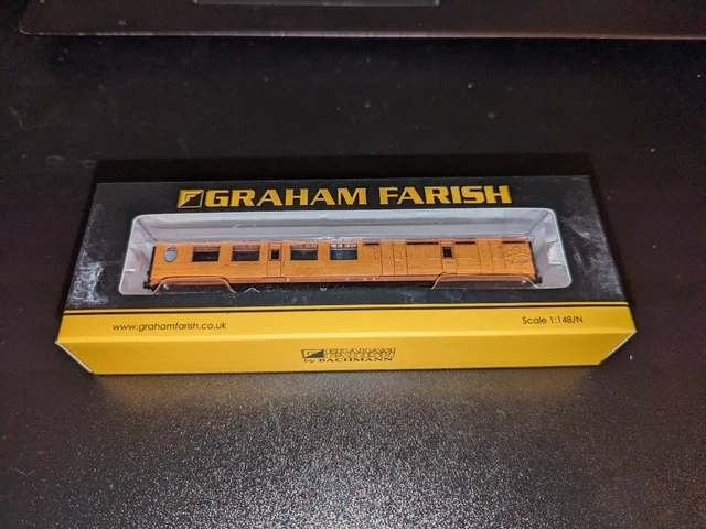 N GAUGE GRAHAM Farish 376-275 Thompson 3rd Class Brake Corridor Coach ...