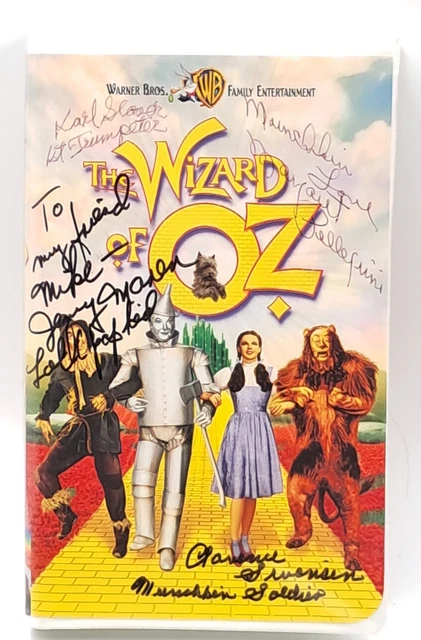 1999 WIZARD OF Oz Movie AUTOGRAPHED by 4 Munchkins VHS Tape Clam Shell ...