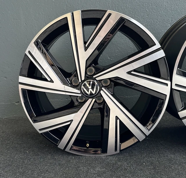 ORIGINAL VW GOLF 8 & R-line GTI 18 Zoll Bergamo Alufelgen Felgen ...