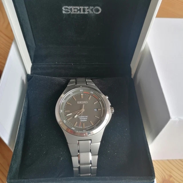 SEIKO KINETIC 5M82 mens watch 100M titanium £225.00 - PicClick UK
