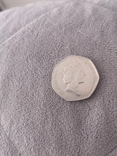 VERY RARE 50P Coin (1997) with HRH Queen Elizabeth's 2nd on it £25.00 ...