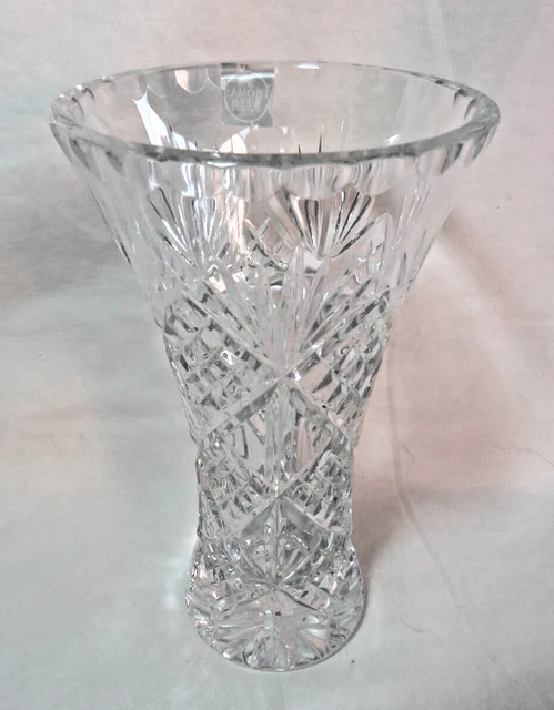 THOMAS WEBB INTERNATIONAL Crystal Cut Glass Vase. Original Label. 18cm ...