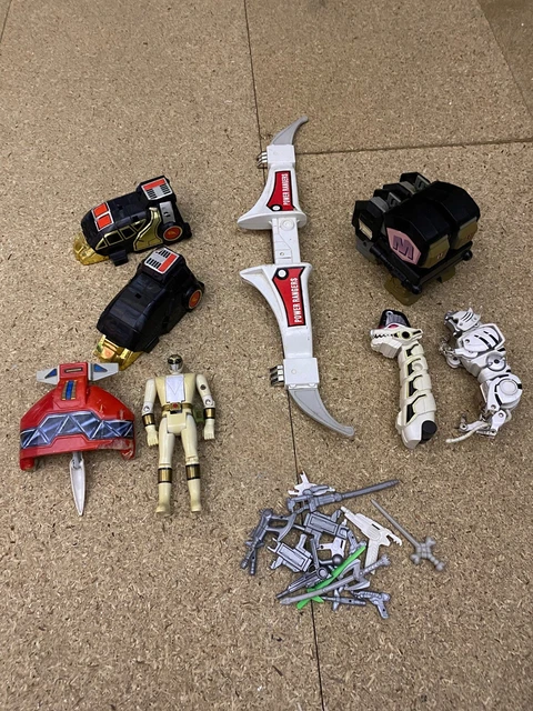 MIGHTY MORPHIN POWER Rangers Deluxe Ninja Megazord Bandai Titanus Parts ...