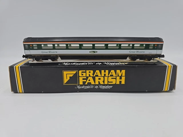 GRAHAM FARISH 070A Mk3 Trailer Second `42079` in Great Western Livery ...