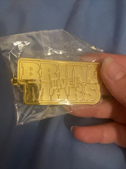 BRUNO MARS LIVE in Tokyo Dome Jan 2024 key chain Official Goods Japan ...