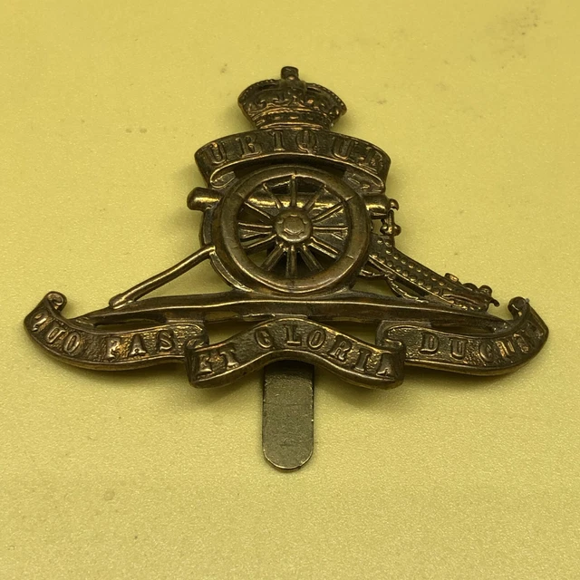 ORIGINAL WW2 ERA British Army RA Royal Artillery Cap Badge £12.00 ...