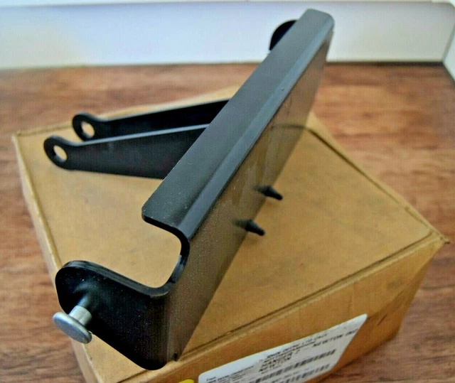 GENUINE NEW JOHN DEERE LIFT ADAPTER KIT PART No BM23760 NOS XUV GATOR £ ...