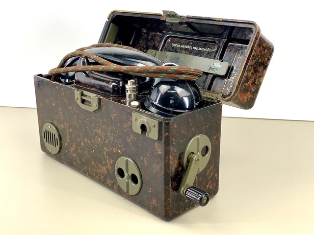 CZECH ARMY TP 25 Soviet Military Bakelite Field Telephone Series A-82 £ ...