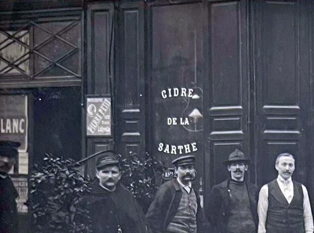 PARIS 1900 CARTE Postale Ancienne Commerce Bar Café Boutique Cidre ...