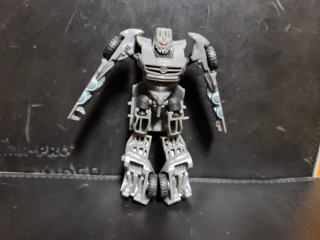 MINI FIGURINE SOUNDWAVE Transformers Dark Of The Moon Mercedes Benz AMG ...