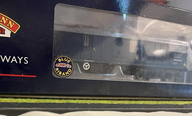 BACHMANN ‘OO’ 39-272 BR MK1 GUV BR Blue 'Express Parcels' W86479 ...