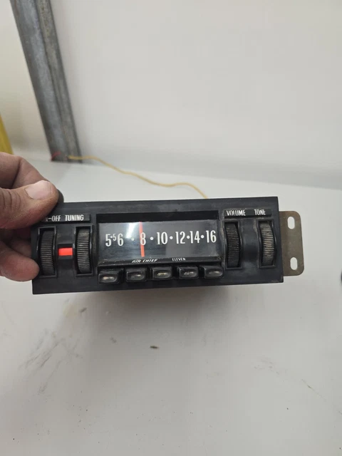 HOLDEN HQ PUSH Button Car Radio Monaro PREMIER 1970's 253 308 V8 ...