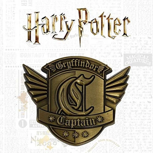 HARRY POTTER LIMITED Edition Gryffindor Captain Badge Medallion ...