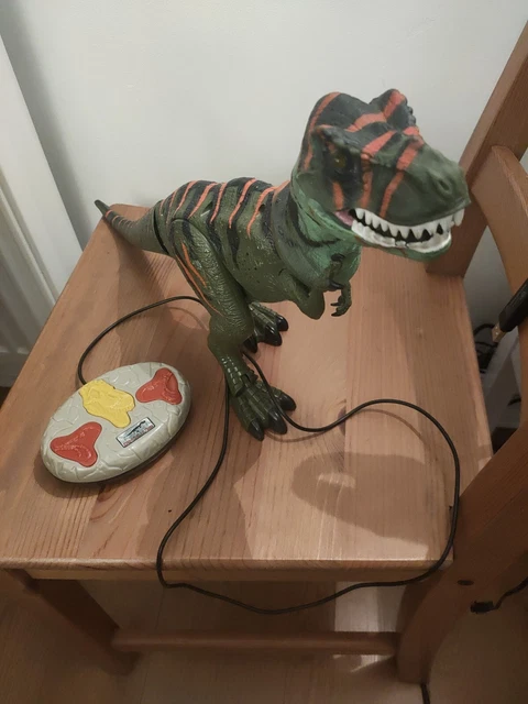 JASMAN MIGHTY MEGASAUR Dinosaur Roaring Moving Remote Control RC £5.00 ...