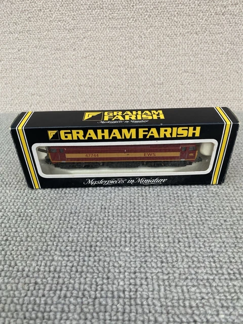 GRAHAM FARISH NO 802C Special Edition Class 47 ‘47744’ EWS Livery £47. ...
