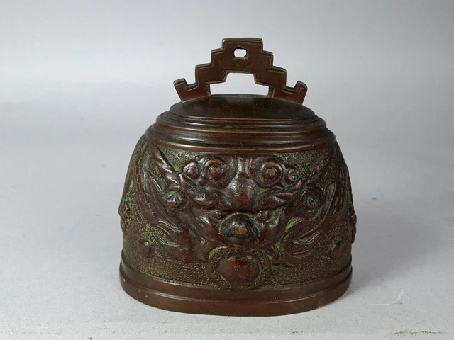 ANCIENNE CLOCHE EN bronze de temple dragon Vietnam Très bel état. EUR ... ANCIENNE CLOCHE EN bronze de temple dragon Vietnam Très bel état. EUR ...