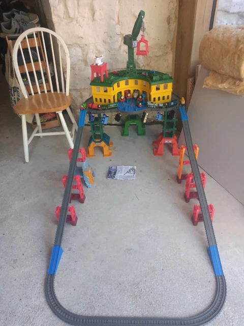 THOMAS AND FRIENDS Trackmaster Revolution Super Station with trains £49 ...
