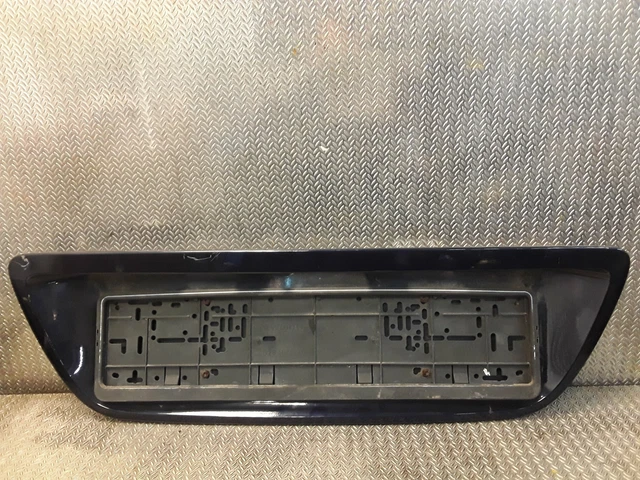 MERCEDES W203 BORDURE Panneau Support Plaque Immatriculation Pour ...