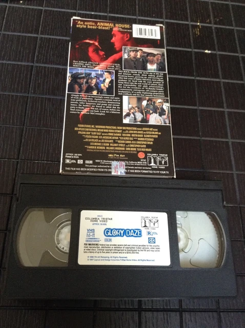 VHS GLORY DAZE Ben Affleck Alyssa Milano French Stewart EUR 10,00 ...