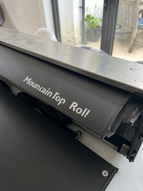 MOUNTAIN TOP BLACK Roller Shutter For Ford Ranger Wildtrak 2021 - 2023 ...