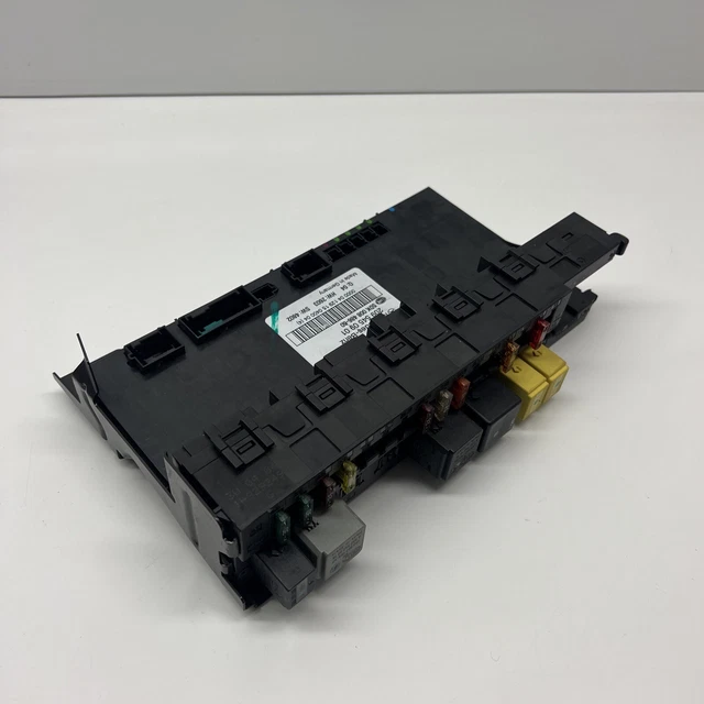 MERCEDES CLK W209 Convertible Rear Fuse Box Sam Module 2095450901 £94. ...