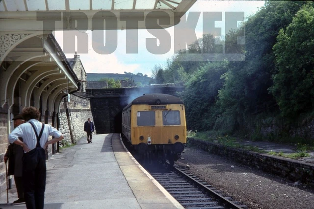 35MM SLIDE BR British Rail Diesel DMU Class 120 Matlock 1979 Original £ ...