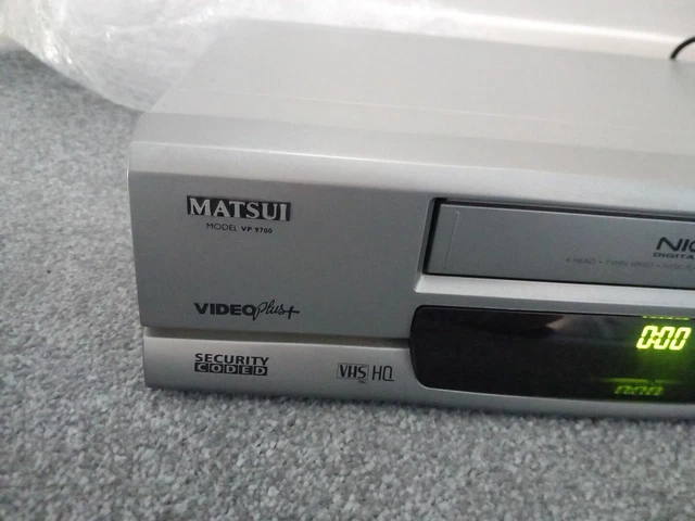 MATSUI VCR VP 9700 VHS Lettore video VHS argento Nicam stereo digitale ...