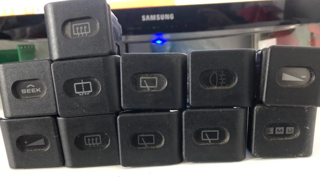 LAND ROVER DISCOVERY 1 200Tdi Dash Pod Binnacle Switches 11 Switches £ ...