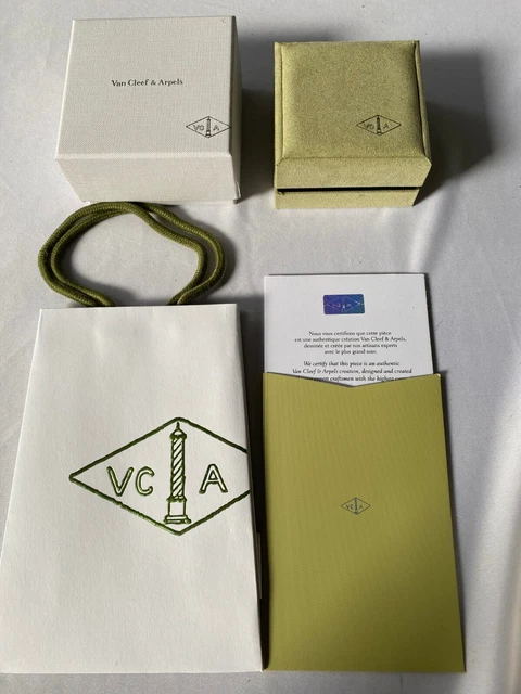 VAN CLEEF & Arpels bracelet Box VCA Original Travel Jewelry Case Whole ...