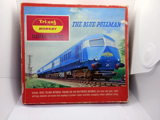TRI-ANG HORNBY BLUE Pullman Set With Track And Extra Coach Good ...