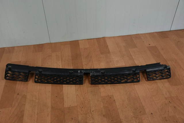 VW TOUAREG 7P guide profile bumper holder rear 7P6807863 £17.25 ...