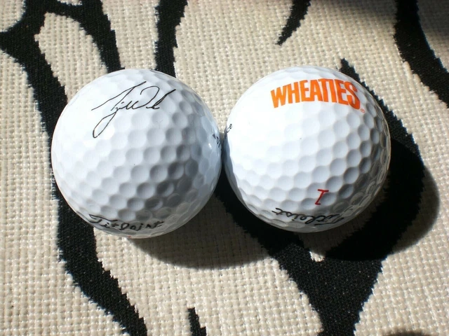 TITLEIST WHEATIES GOLFBALL mit aufgedruckter Unterschrift von TIGER ... TITLEIST WHEATIES GOLFBALL mit aufgedruckter Unterschrift von TIGER ...
